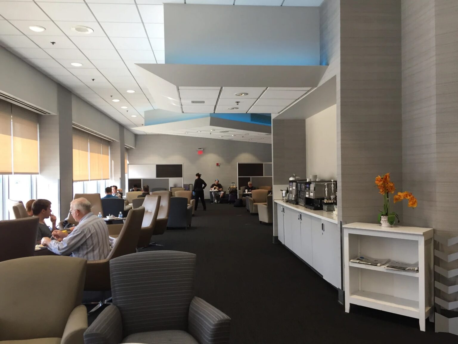 The Lounge BOS Terminal C | TravelMint