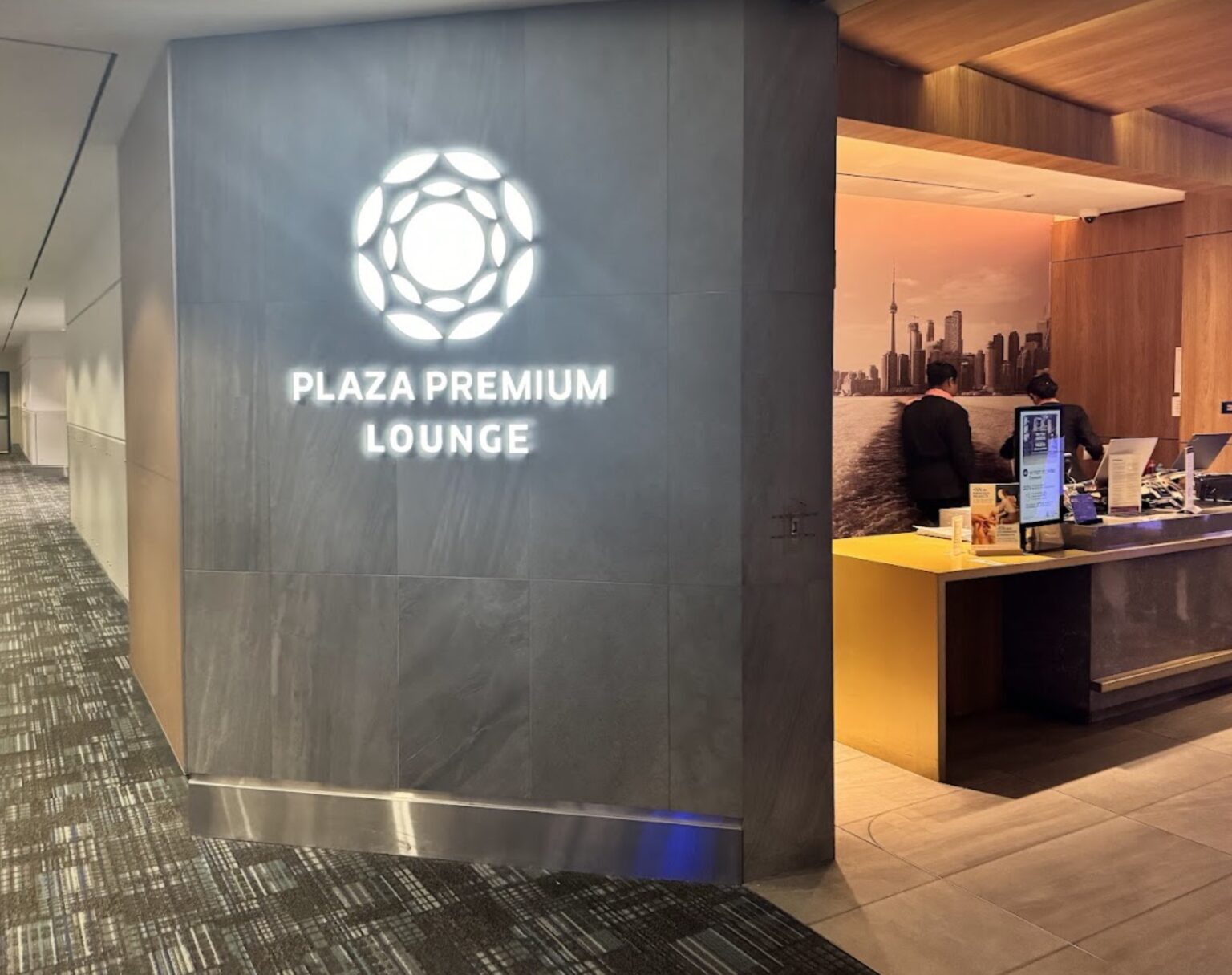 Plaza Premium Lounge (Domestic Departures, Terminal 3)